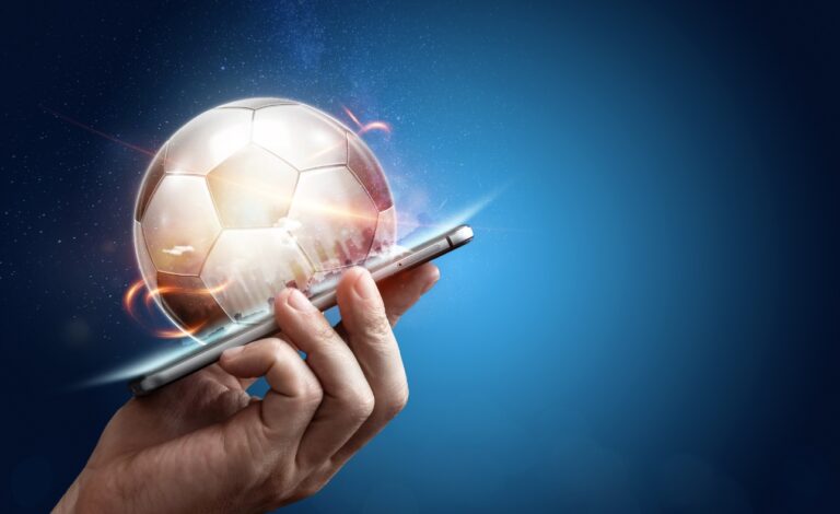 Understanding Different Football Formations and Their Strengths – Team ...